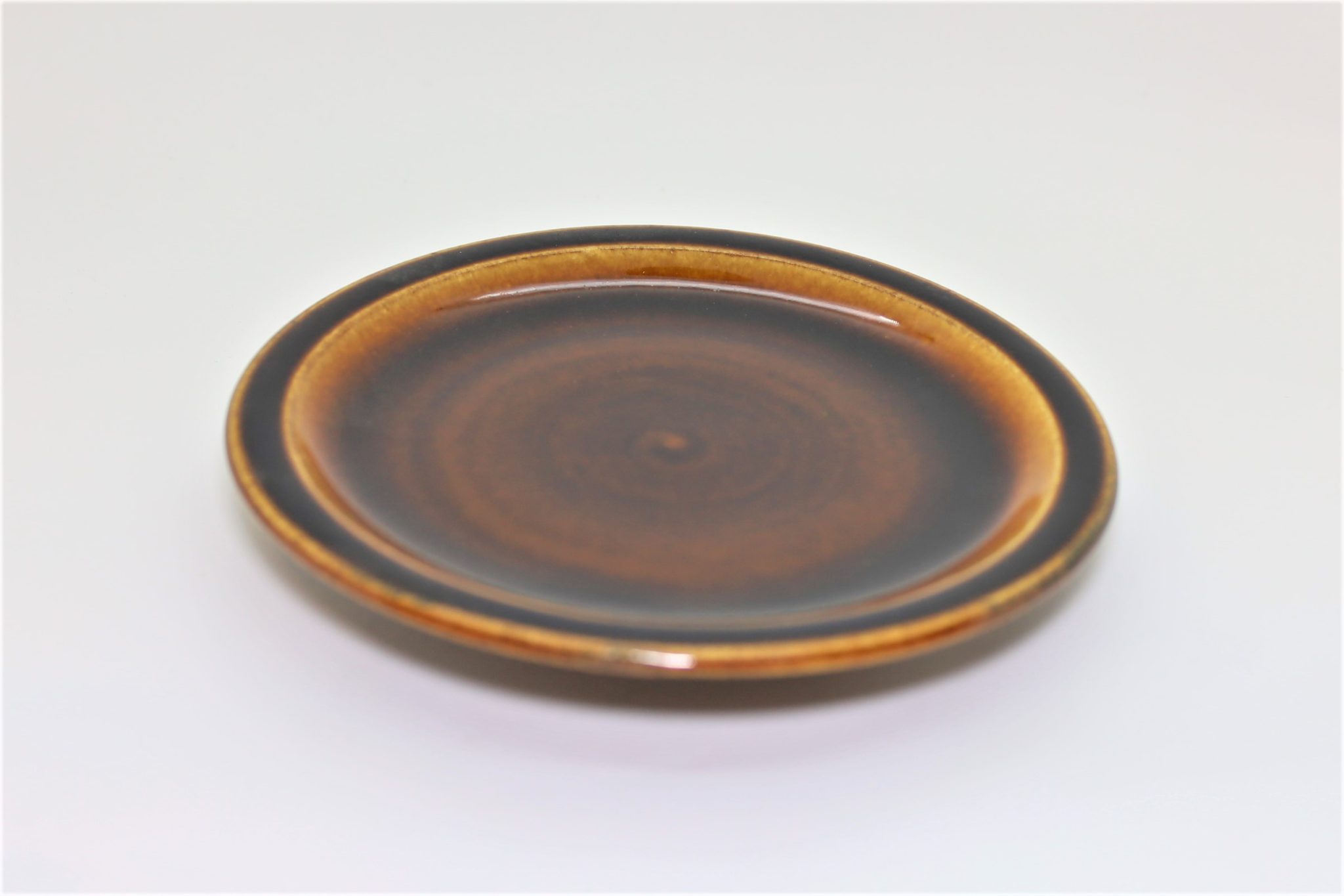 出西焼 コーヒーカップ＆ソーサー 飴（Syussai Cup&sauser/amber) – 倉日用商店